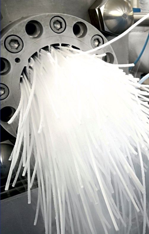 Dry Ice Pellets Supply and Dry Ice Boxes | CMW CO2 Technologies